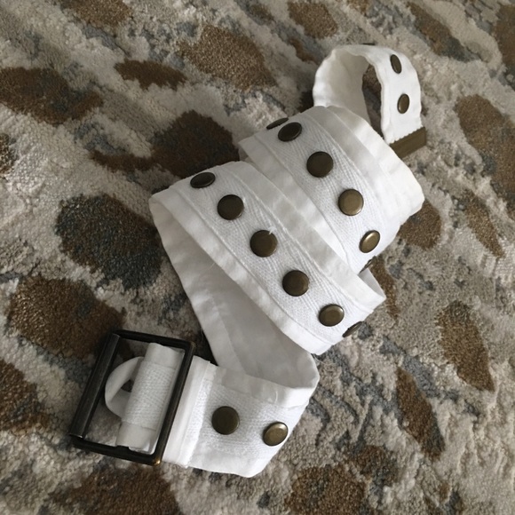 Accessories | Crisp White Cotton Belt W Antiqued Brass Hardware | Poshmark